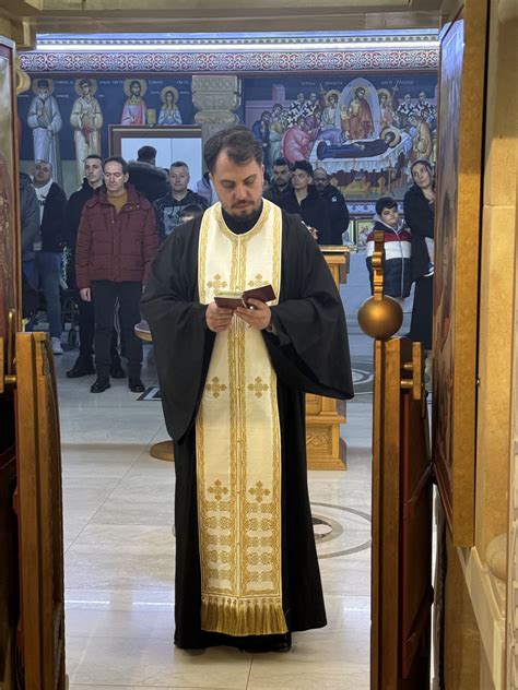 Episkop Andrej Episkop Andrej Added A New Photo