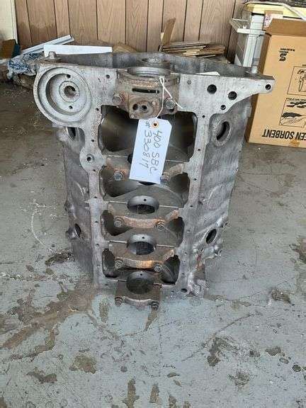 400 Small Block Chevy Block Legacy Auction Company