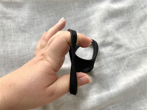 6 Best Handcuffs For Sex And Bondage Actually Tested