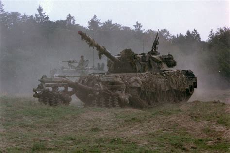 Canadas Leopard C1 And C2 Main Battle Tanks