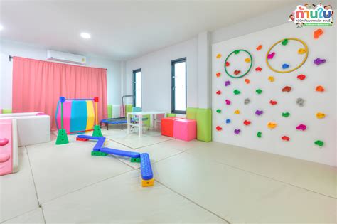 ก้านใบ คลินิกพัฒนาการเด็ก ลพบุรี ส่งเสริมพัฒนาการ กระตุ้นพัฒนาการ