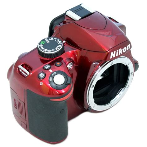 [USED] Nikon D3200 DSLR Camera (Body Only) (Red) with Bag (S/N: 8099090 ...