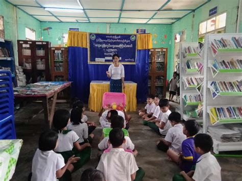 လောင်းလုံးမြို့နယ်ရုံး၊ လူထုအခြေပြုဗဟိုဌာန Community Centre တွင် ဟောပြောပွဲနှင့် ဂိမ်းကစား ပ