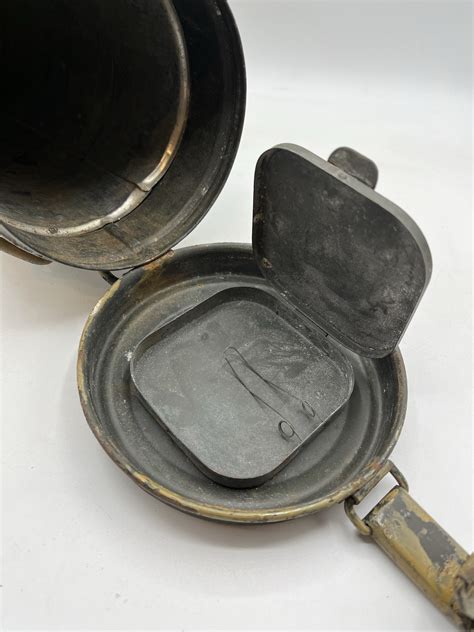 Camo Gas Mask Canister Militaria In Roma Melmeluzzi