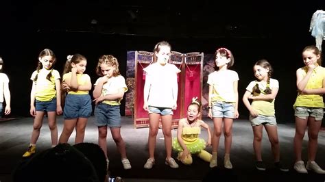 ანა და მისი მეგობრები Youtube