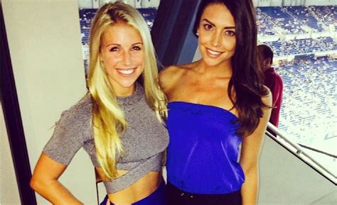 Matt Stafford Wag Kelly Hall Shows Her Butt Photo