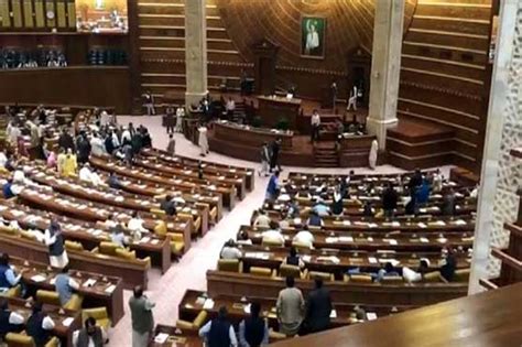 Roznama Dunya پنجاب اسمبلی کا اجلاس آج ہوگا یا نہیں، کنفیوژن برقرار