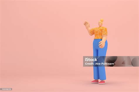 황금빛 머리를 가진 여자는 파란색 코듀로이 바지와 흰색 줄무늬가 있는 주황색 티셔츠를 입고 롤빵에 묶여 있습니다 그녀는 말할 때 손의 표현입니다 연기에서 만화 캐릭터의 3d