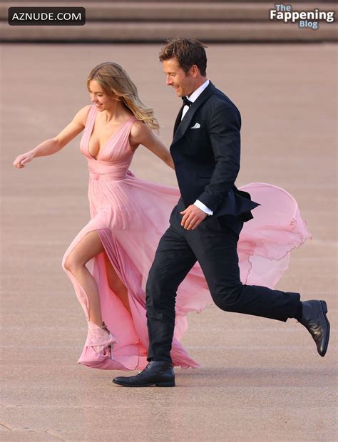 Sydney Sweeney Sexy Seen With Glen Powell Lock Lips In Front Of The Opera House While Filming In