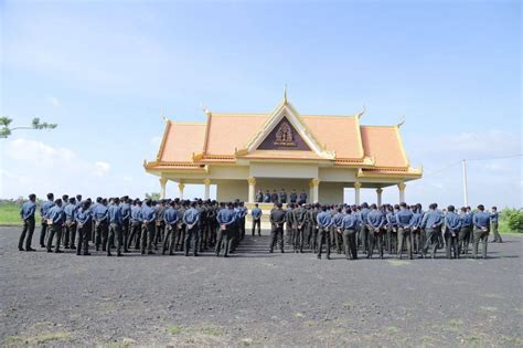 ឧត្តមសេនីយ៍ត្រី អេង ហ៊ី អញ្ជើញធ្វើបទឧទ្ទេសនាមស្តីពីដំណើរឆ្ពោះទៅការផ្តួលរំលំរបបប្រល័យពូជសាសន៍