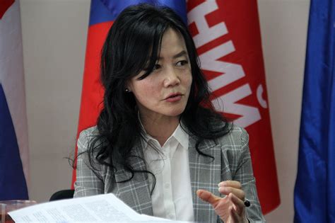 Б Оюунбилэг Нэр дэвшигчийн эрхийг хязгаарласан асуудлаар шүүхэд хандаад байна