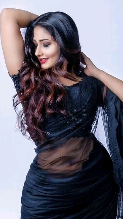 ඉන්දියාවේ නිළියක් නෙවේ මේ අපේ නයනතාරා 😍😍😍 Nayanatharawickramaarachchi