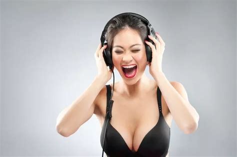 Porn Industry To Be Revolutionised By Millions Tuning Into Erotic Aural Sex Daily Star