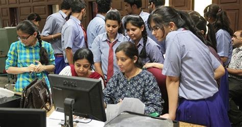 How To Calculate Percentage Of Cbse 10th Class Marks Cbse 10th Marks Card