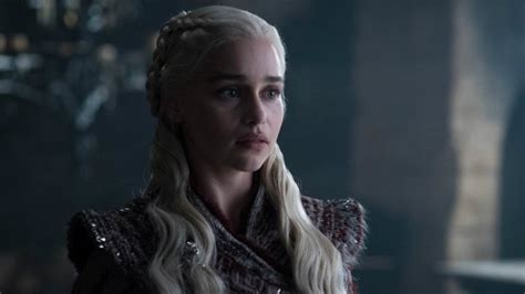 Small Game Of Thrones Details You Missed In The Final Season