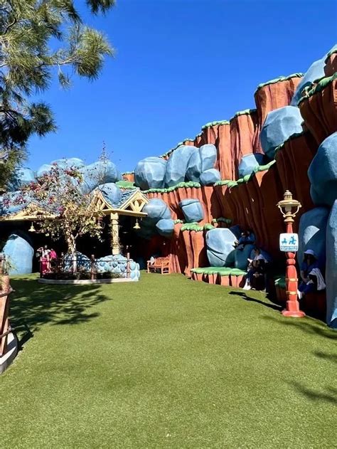 A Magical Journey Into The Updated Toontown