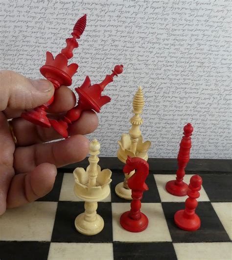 Proantic Pretty Chess Set From Carved Bone 1880 Complete