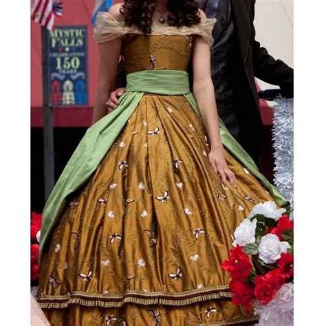 Elena Gilbert Halloween Costume Ideas 443 Traveling