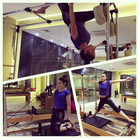 Ayça Aysin Turans Feet