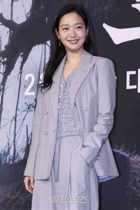 ‘파묘 김고은 “박정민 ‘파묘 대본 봐달라고…장재현 감독 사랑한다더라”