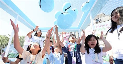 서울광장 해치의 마법마을 둘러보세요