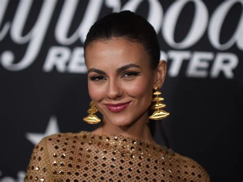 Former Nickelodeon Actor Victoria Justice Said She Was Uncomfortable Filming Her First Sex