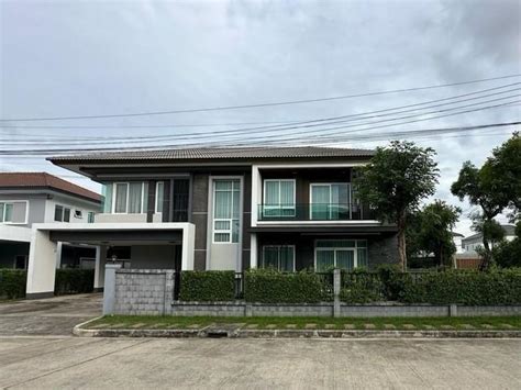 ให้เช่าบ้านเดี่ยว 2 ชั้น เนื้อที่ 121 ตรว วรารมย์ พรีเมี่ยม วัชรพล จตุโชติ หลังมุม ใกล้ซาฟารี