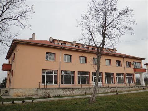 ЦЕНТЪР ЗА НАСТАНЯВАНЕ ОТ СЕМЕЕН ТИП ЗА СТАРИ ХОРА СЕЛО КРУШУНА Община ЛЕТНИЦА