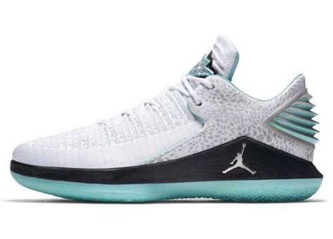 Aj32郭艾伦上脚怎么样 Aj32郭艾伦低帮赏析测评 优鞋网