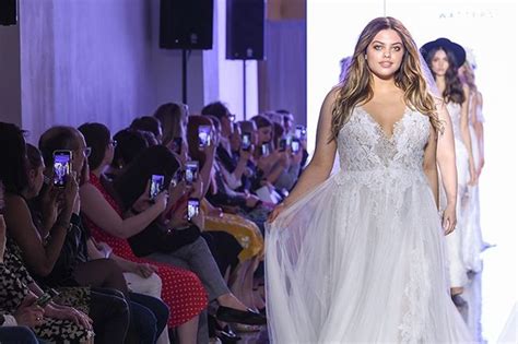 How To Become A Plus Size Model Guide To Plus Size Modelling