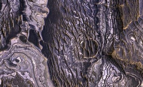 Scientists Just Discovered A Major Clue About Life On Mars