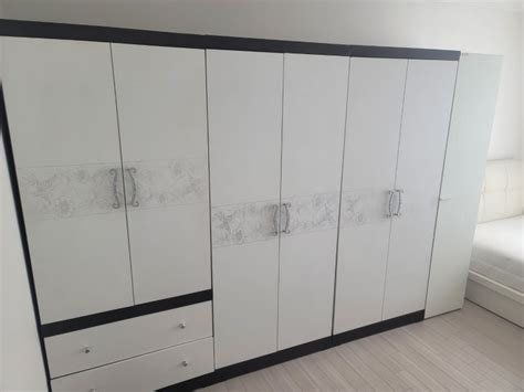 강동구 고덕동 장농수거 침대수거 테이블수거 캐비넷수거 Tv다이수거 진열대수거 쇼파수거 벽걸이어항수거 대형폐기물수거 오래된가전가구