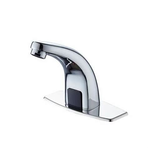 Silver Automatic Sensor Tap For Bathroom Fitting 3 500