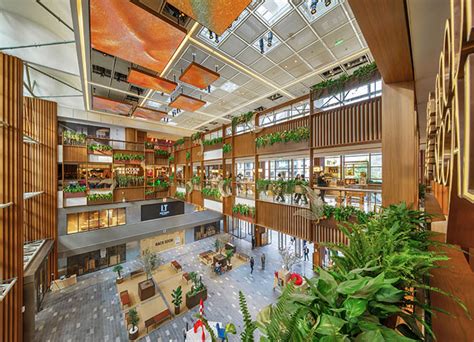 新天地南里重磅回归，“高密度”城市首店打造上海潮流社交新地标界面新闻 · 生活
