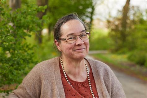 De Vakbeweging Dankzij Loopbaancoaching Volgt Alida Een Opleiding Voor Haar Droombaan