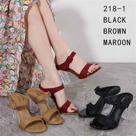 For You Shoe And Slipper ပင်ရင်းနှင့်ဖိနပ်မျိုးစုံလက်လီသီးသန့် 💛💛💛💛ပဲြစီး ဖိနပ္ကိုမ