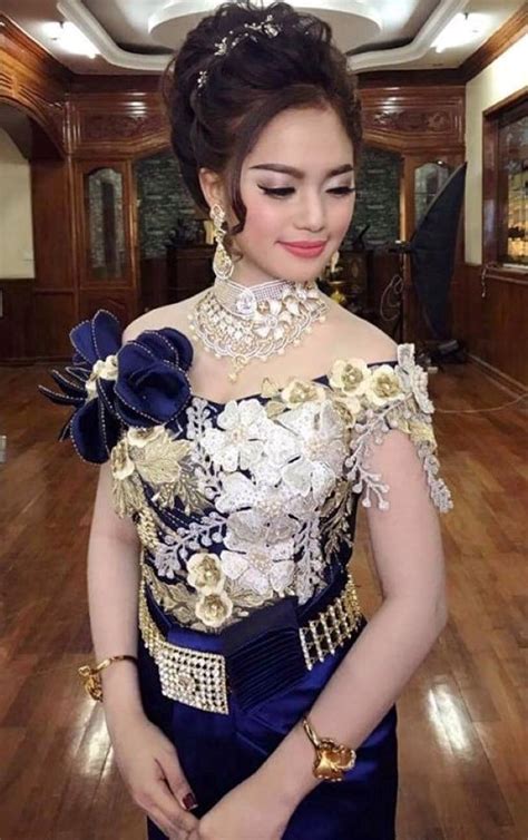 នីឡា ពេលតុបតែងខ្លួន ក្នុងឈុតបុរាណទេវតាឆ្នាំថ្មីបែបនេះ ស្រស់ស្អាតម្យ៉ាង Khmerload