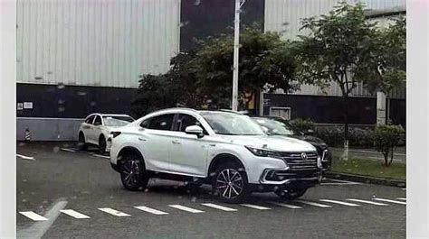 神似宝马x6，长安全新跨界suv车型cs85无伪装路试谍照曝光汽车车评好看视频