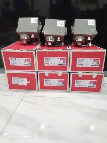 Danfoss Pressure Switch Contact System Type SPDT 0 11 Bar At Rs 1200 In Chennai