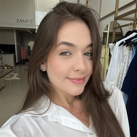 Larissa Larissa Carnezella On Threads