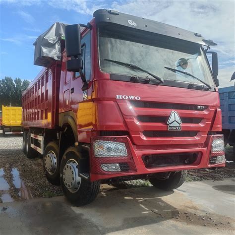 Customization Sinotruk 40t Loading Capacity Heavy Duty Hydraulic