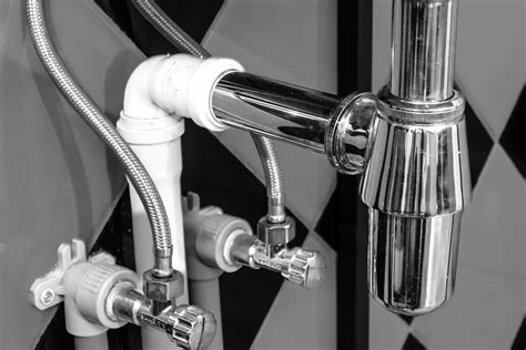 Препарати за Канали и Канализационни Тръби Еко Бриз