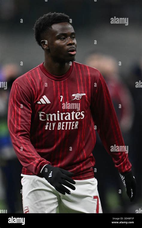 Bukayo Saka Of Arsenal Fc Warm Up Prior The Match Of The Uefa