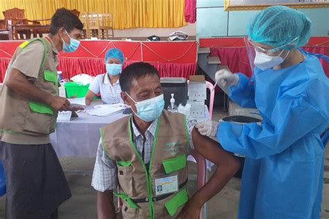 ကျိုက်မရောတွင် ကိုဗစ် ၁၉ ကာကွယ်ဆေး တတိယအသုတ် ပထမအကြိမ် ထိုးပြီးသူ ၄၃၈၅၂ ဦးရှိပြီး ယနေ့ဆက်လက