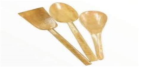 ဖြူးမြို့နယ် ဇီးခင်ကျေးရွာမှ စင်းနှီတုံးနှင့် သစ်သားယောင်းမလုပ်ငန်း Consumer