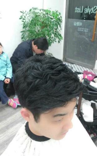 헤어스타일리스트