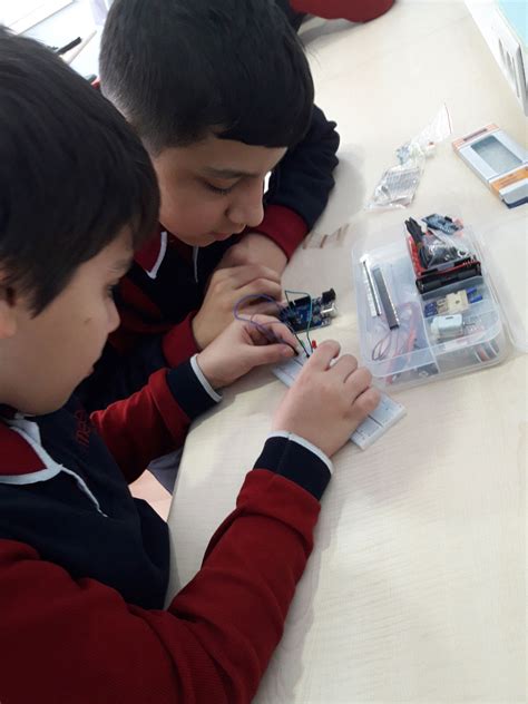 Robotik Kodlama Ve Stem Meltem Koleji