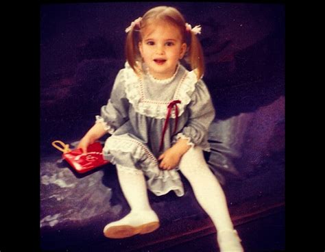 Din Fetite Inocente Si Adorabile In Sex Simboluri Cate Dintre Urmatoarele Fotografii Cu Vedete