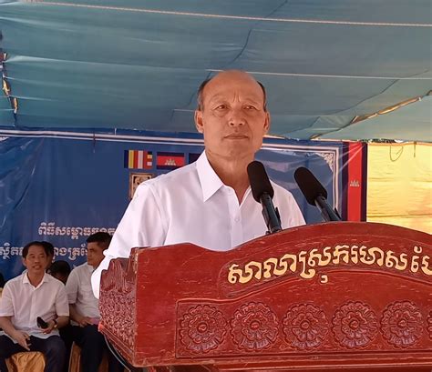 លោកសៅ សុខា