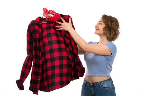 Una Vista Frontal Joven Hermosa Chica En Camiseta Azul Y Jeans Azul Con
